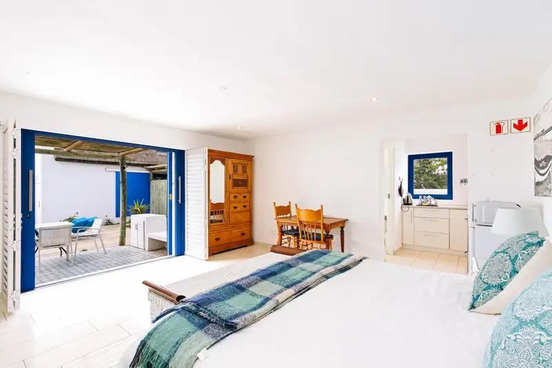 Zula Beach Cottage - Westcoast Bookings