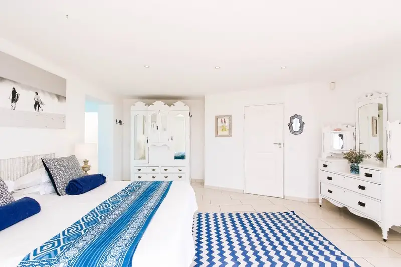 Zula Beach House - Westcoast Bookings