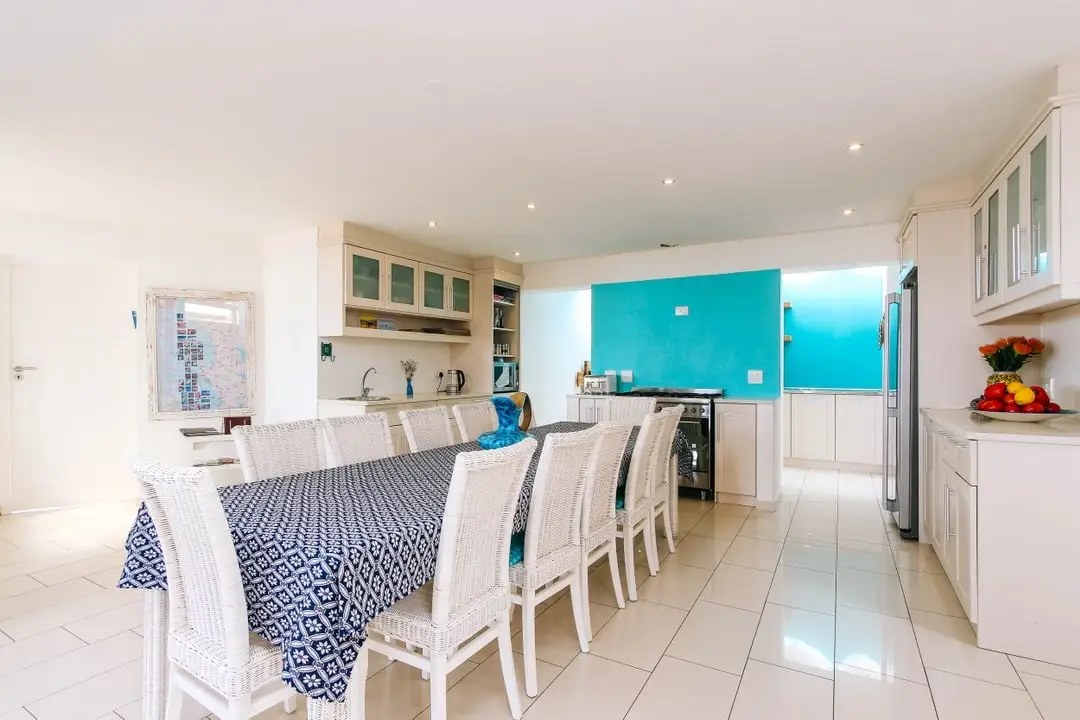 Zula Beach House - Westcoast Bookings